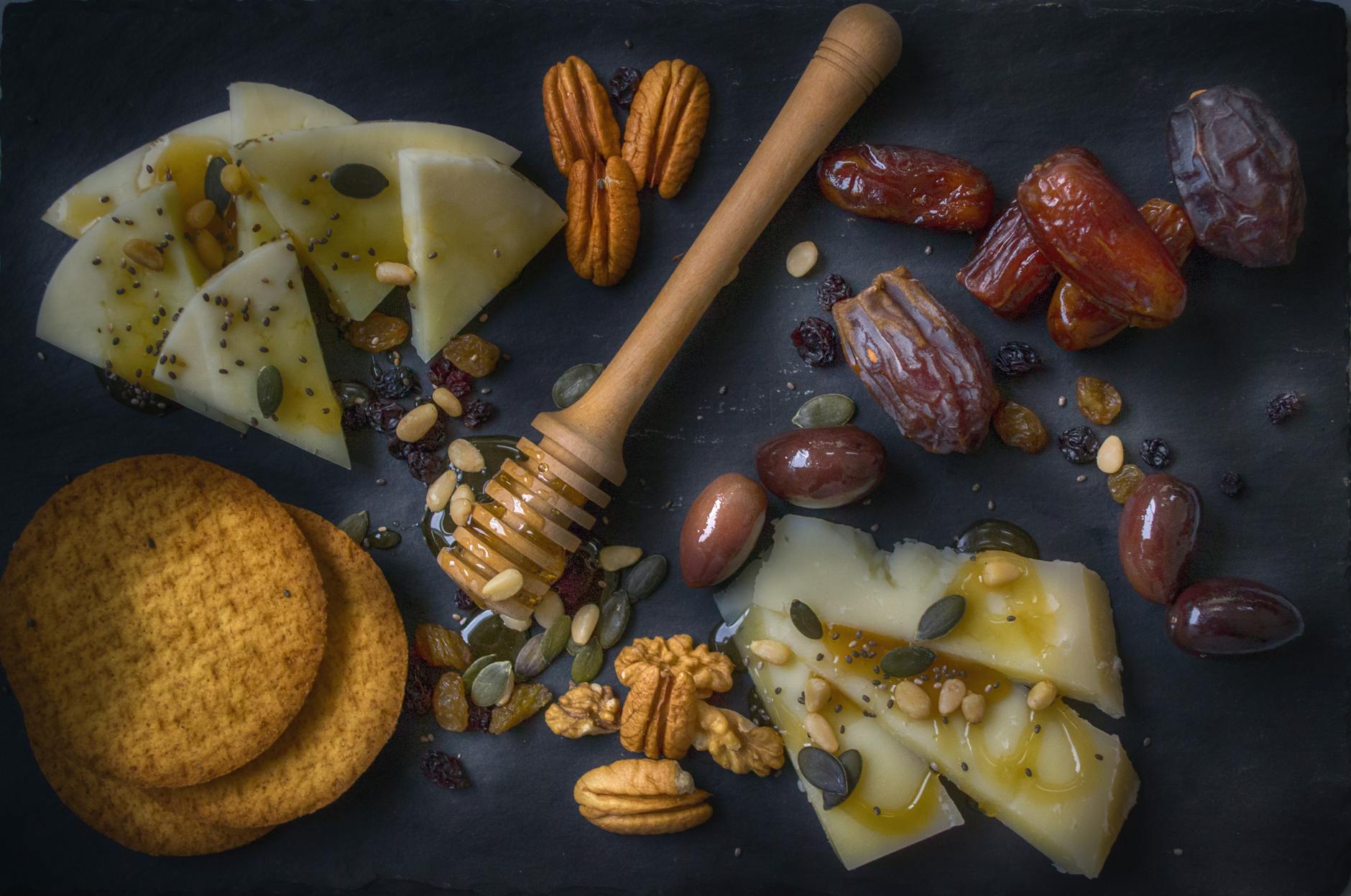 Que grignoter sans grossir : le guide complet et naturel | NaturoApp